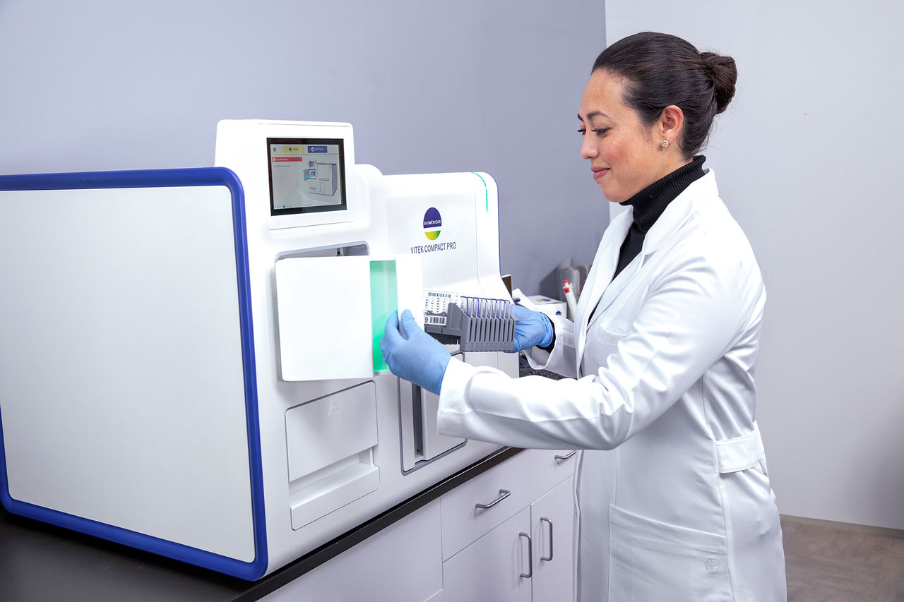 bioMérieux receives FDA 510(k) Clearance for its VITEK® COMPACT PRO, a new ID/AST system to ...