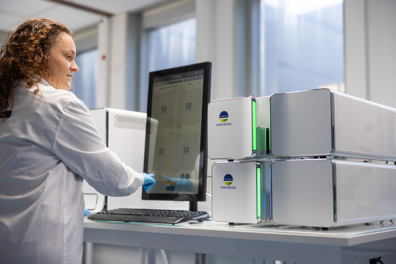 bioMérieux | Pioneering Diagnostics